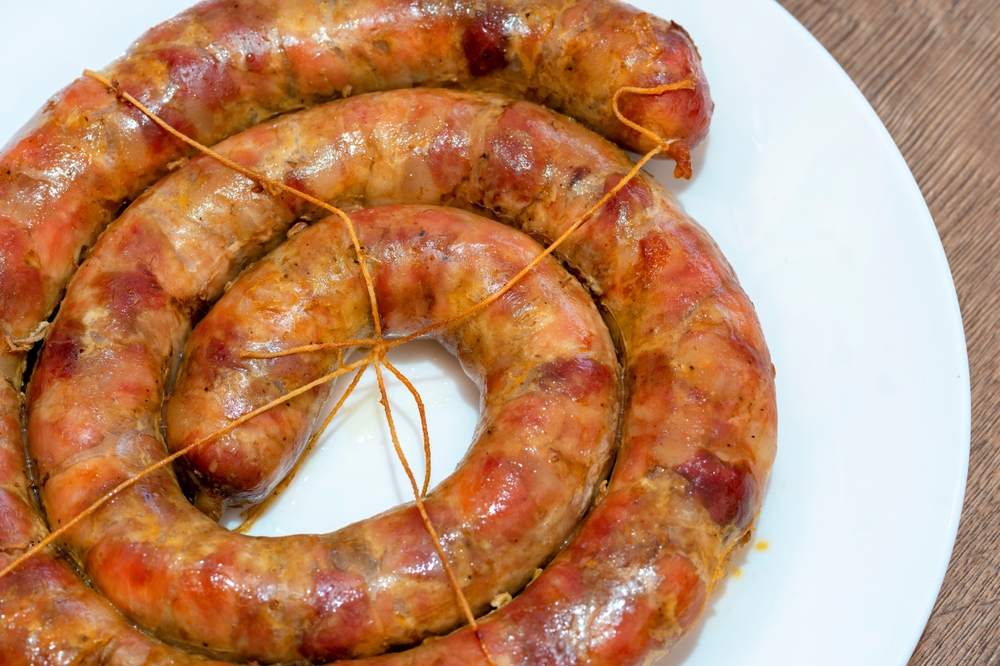 Top 5 retete traditionale de carnati de casa pe care sa le prepari cu ...