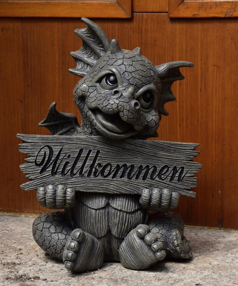 Statueta pentru gradina Dragonel Welcome 27cm | Gothic Fairy