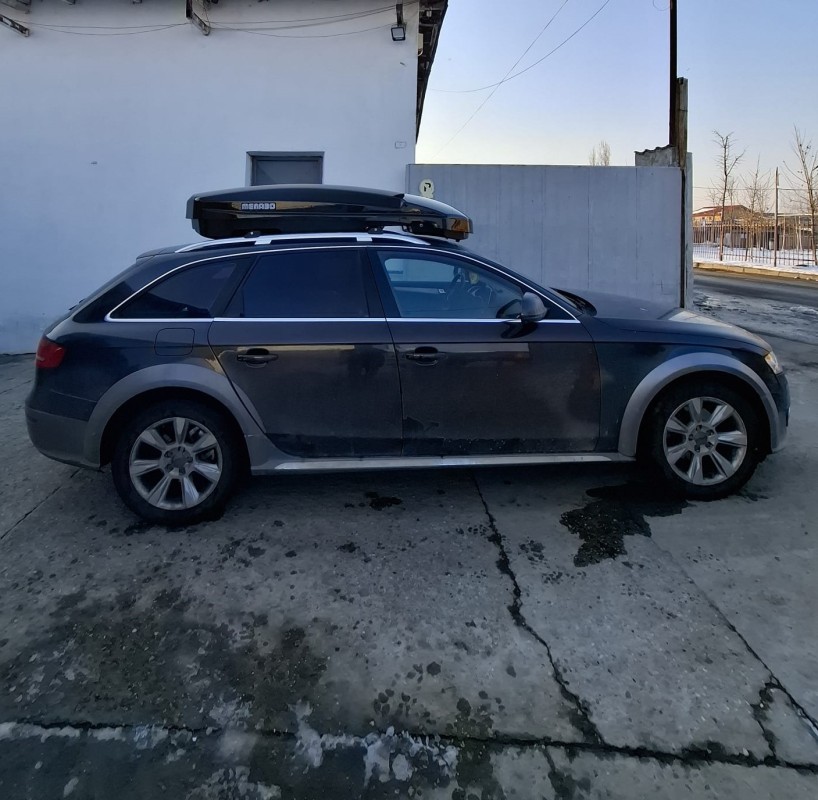 Audi A4 cutie portbagaj Menabo Satellite DUO 550