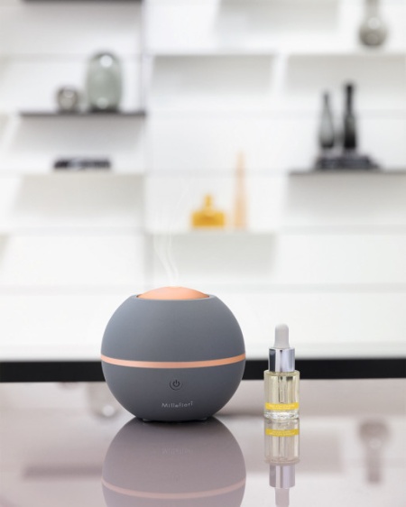 Difuzor aromaterapie cu ultrasunete si esente de parfum hidrosolubile ...