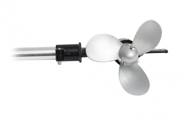 Motor boat adapter for brush cutter