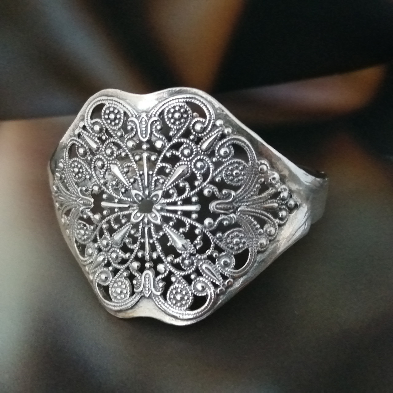 Bijuterii argint lucrate manual in Israel- Regal Gold