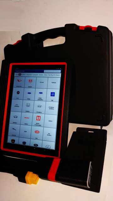 Nou Kit Tester Auto Launch Original Dbscar6 + Tableta noua Launch X431 ...