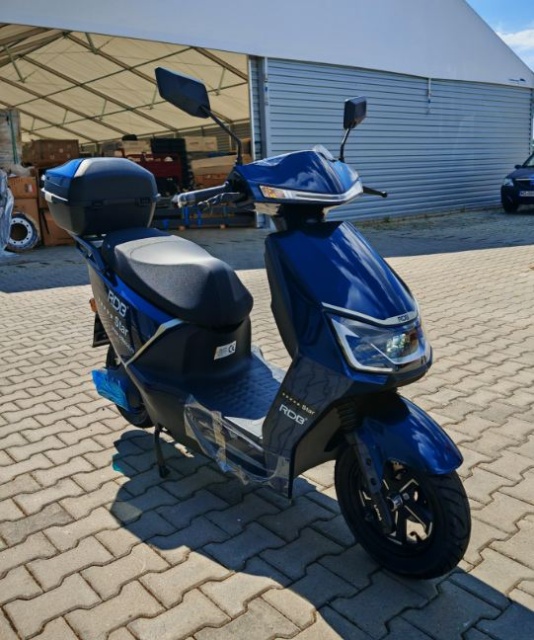 Scuter Electric RDB ROMA, 600W, fara permis, 25km/h, CIV inclus