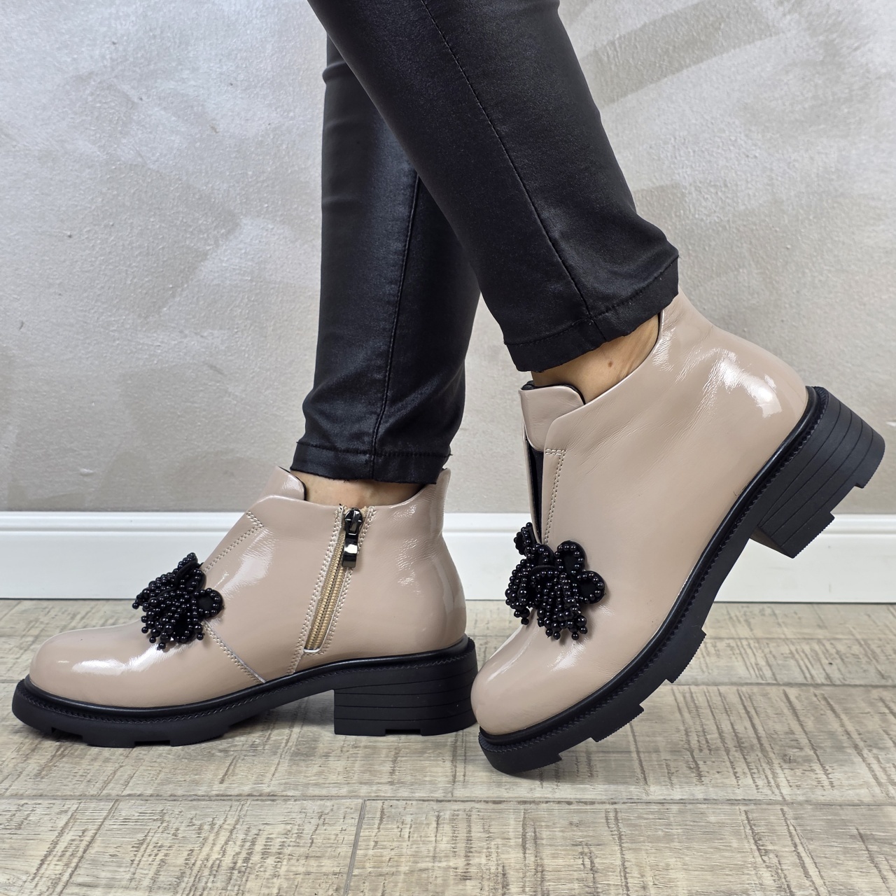 Ghete dama - Manos Shoes