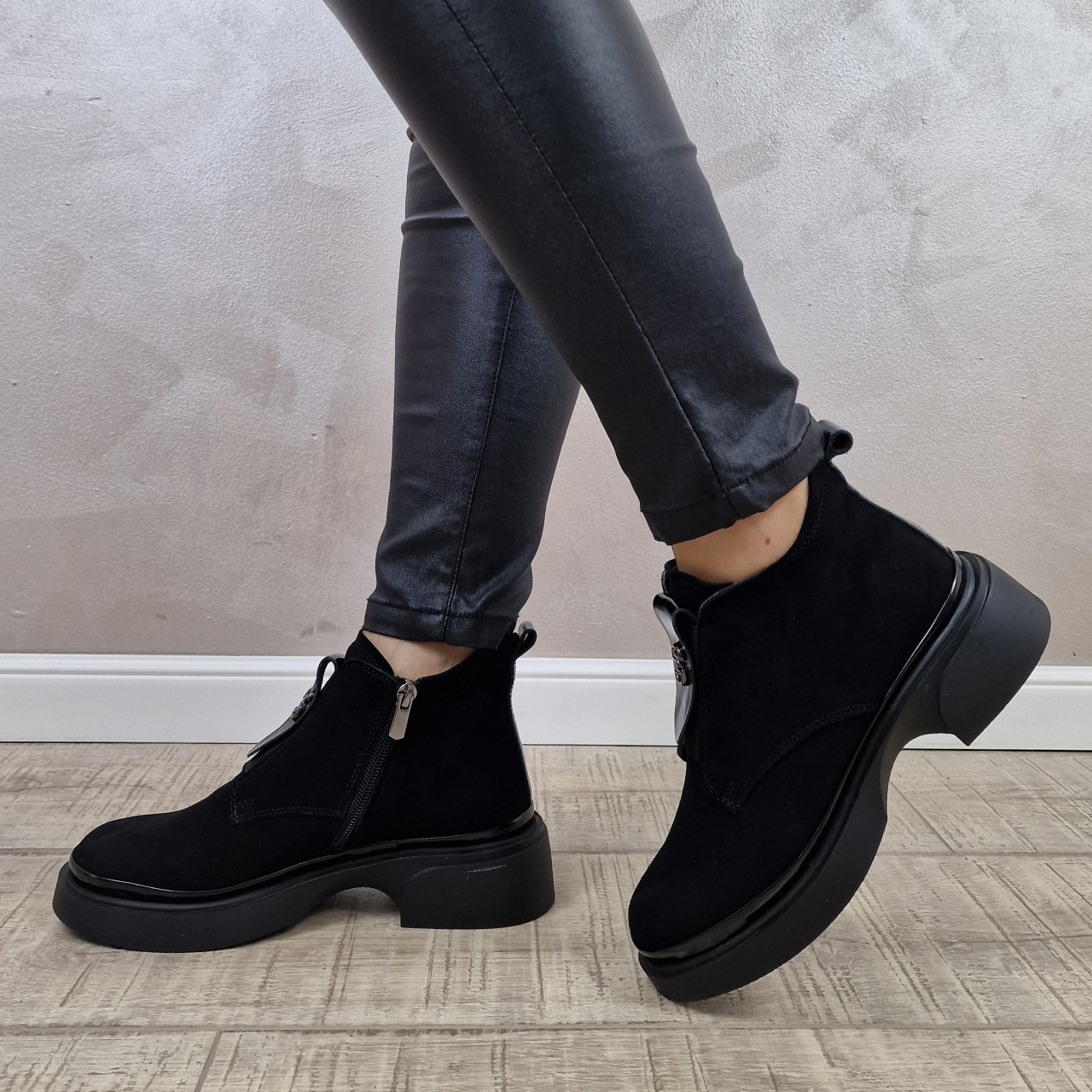 Ghete dama piele naturala MANOS.RO GD2197