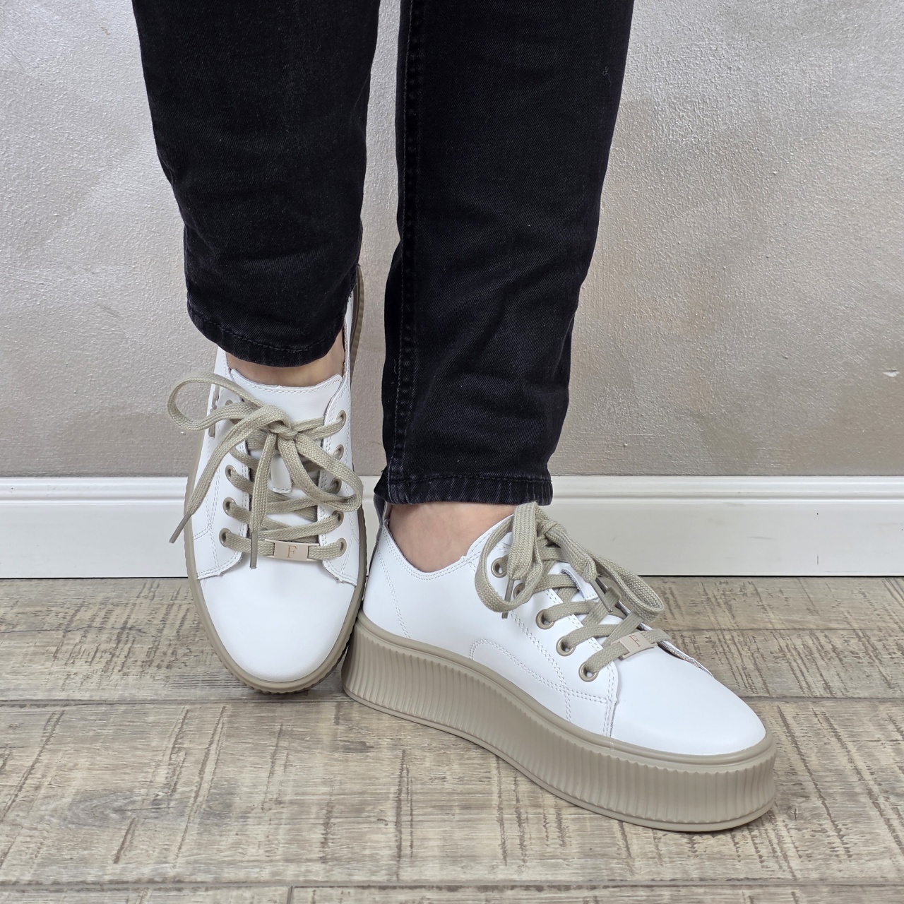 MANOS.RO Pantofi dama casual sport piele naturala negri Filippo PC2333