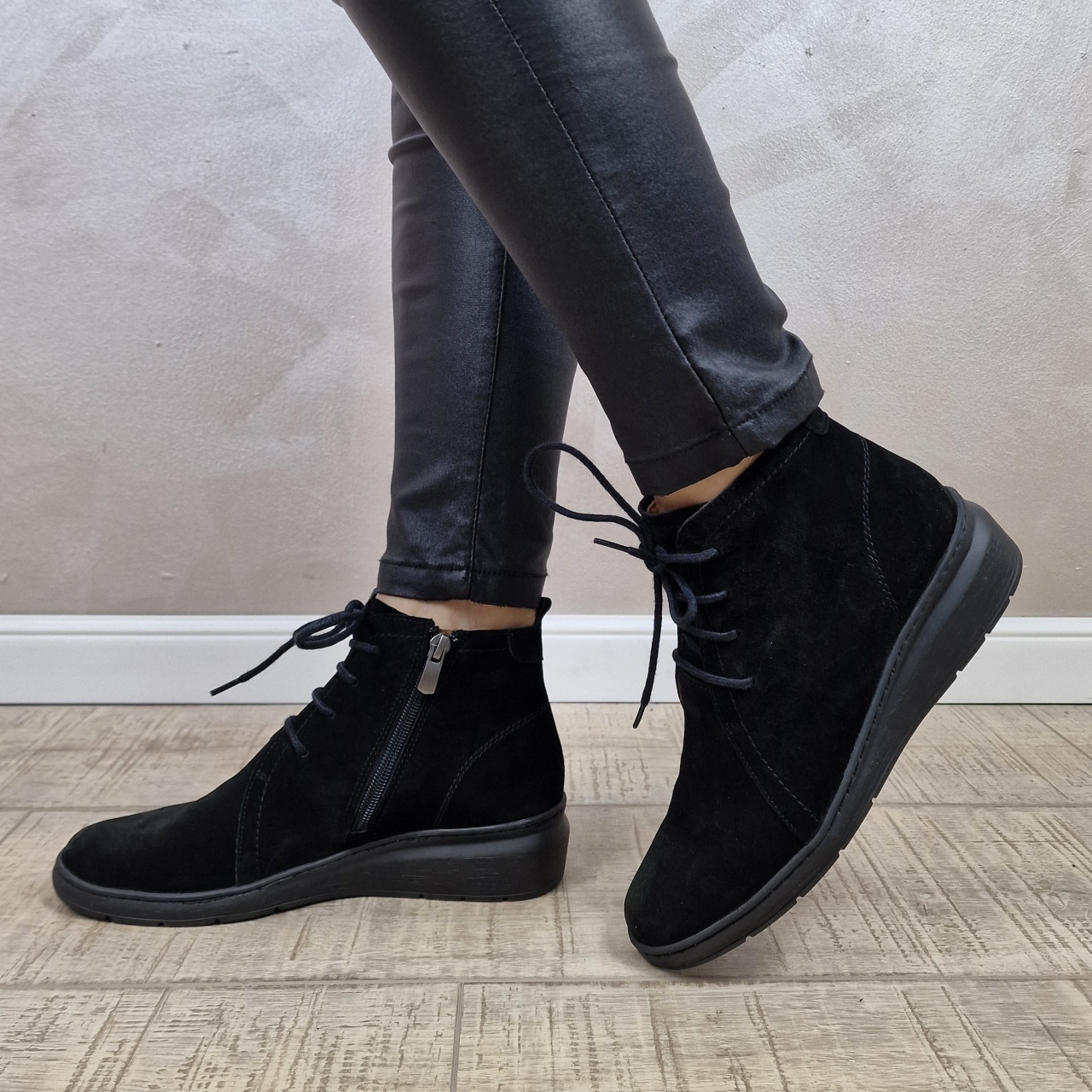 Ghete dama piele naturala MANOS.RO GD2277