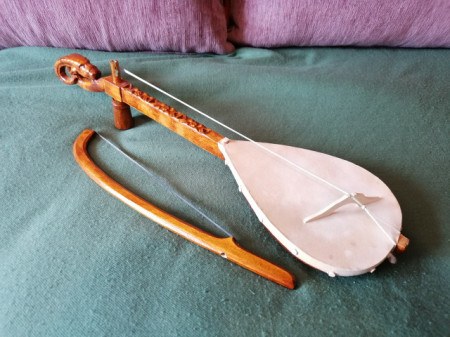 Gusle za DECU - Kozorog