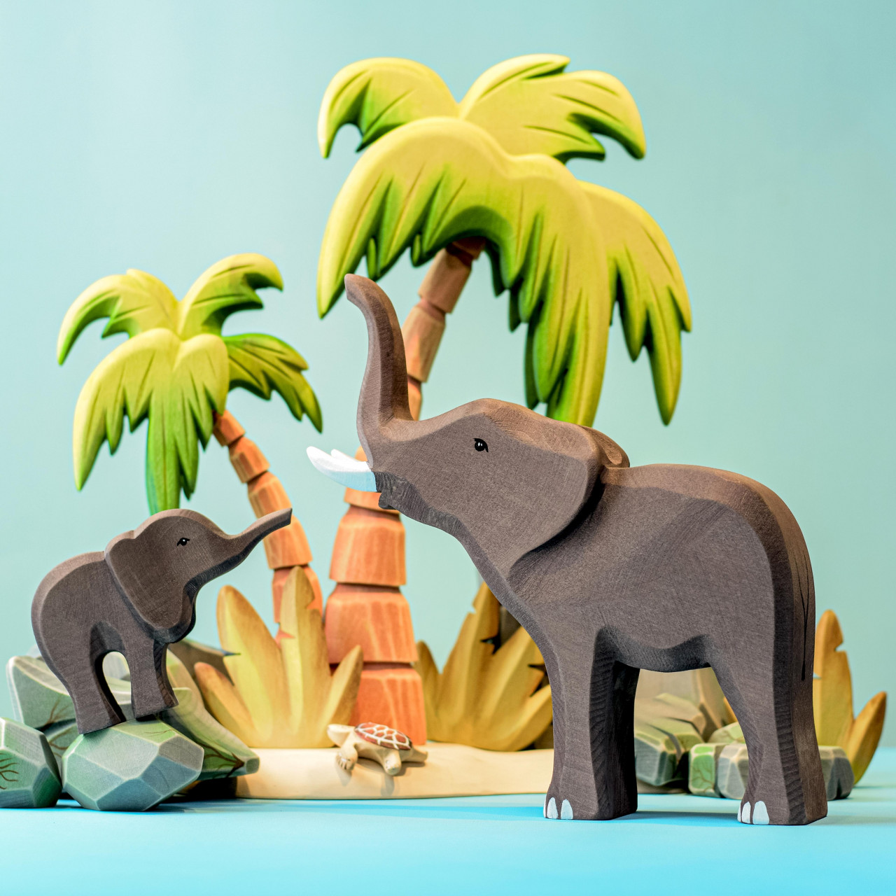 Palm Tree Figurine by BumbuToys - A Hand-Painted Tropical Escape