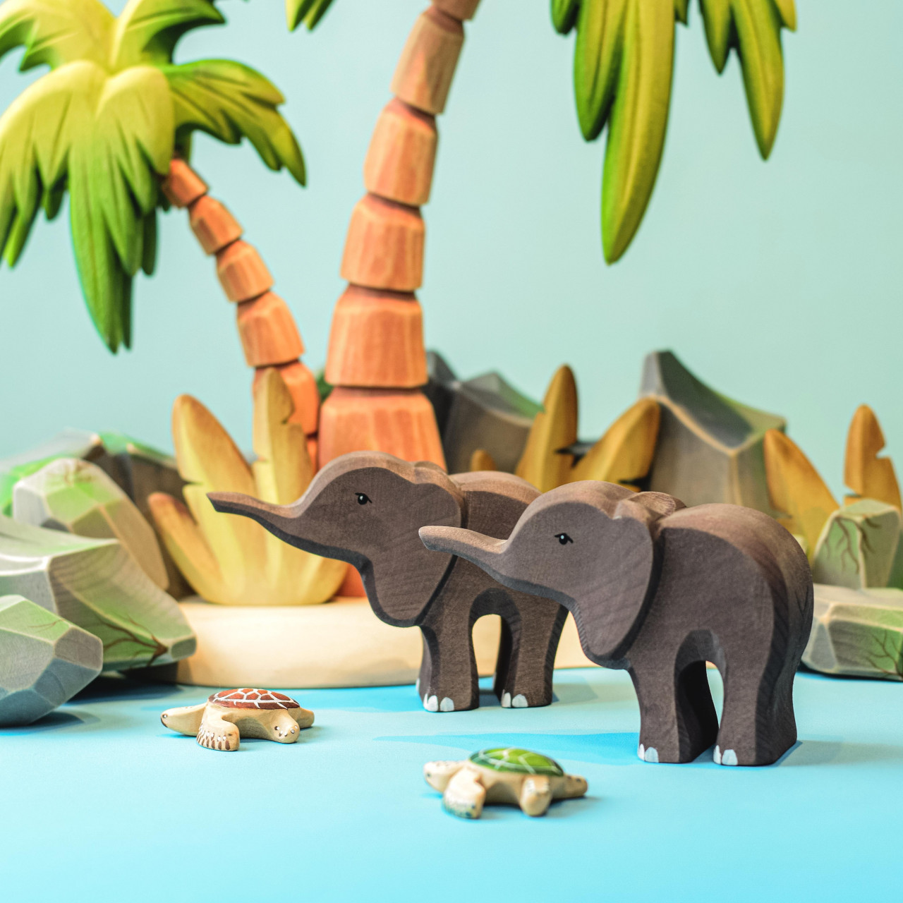 Palm Tree Figurine by BumbuToys - A Hand-Painted Tropical Escape