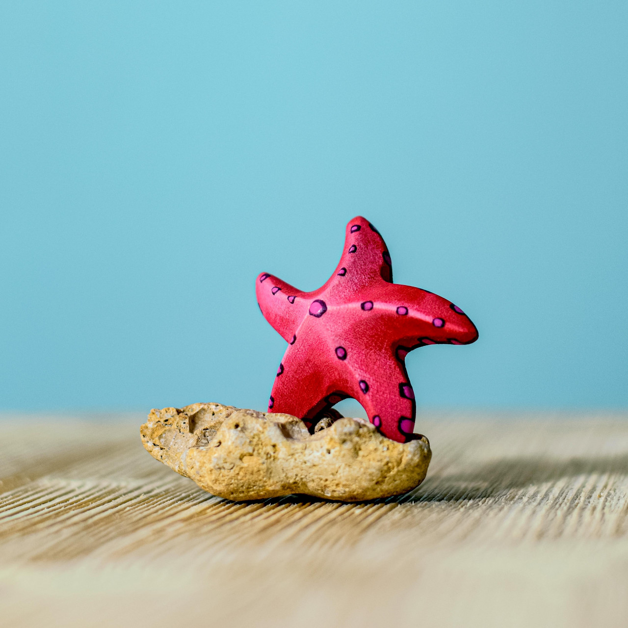 Red Starfish Set | Eco-Friendly, Handcrafted Marine Toys by Bumbu Toys