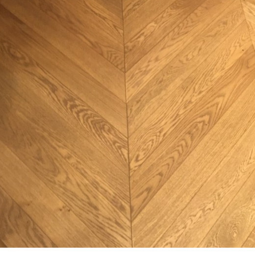 Chevron Stejar Nature 110/14.7mm Nevada Oil