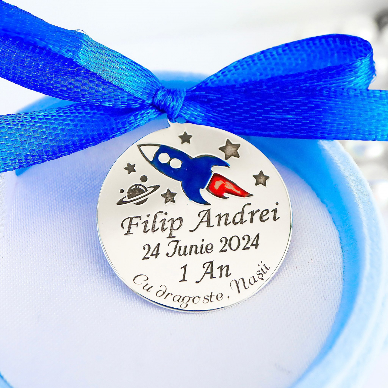 Banut Argint 2.5cm pentru botez - mot - turta personalizabil - Baby ...