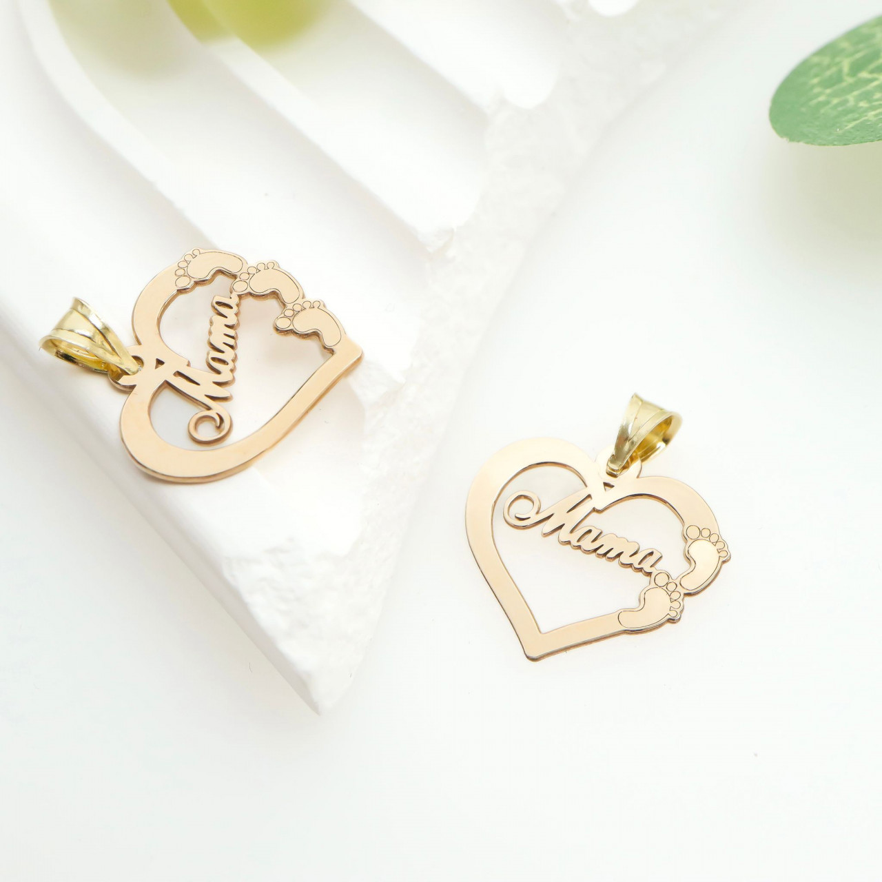 Pandantiv din aur 14k - Mama si talpite bebe personalizabile