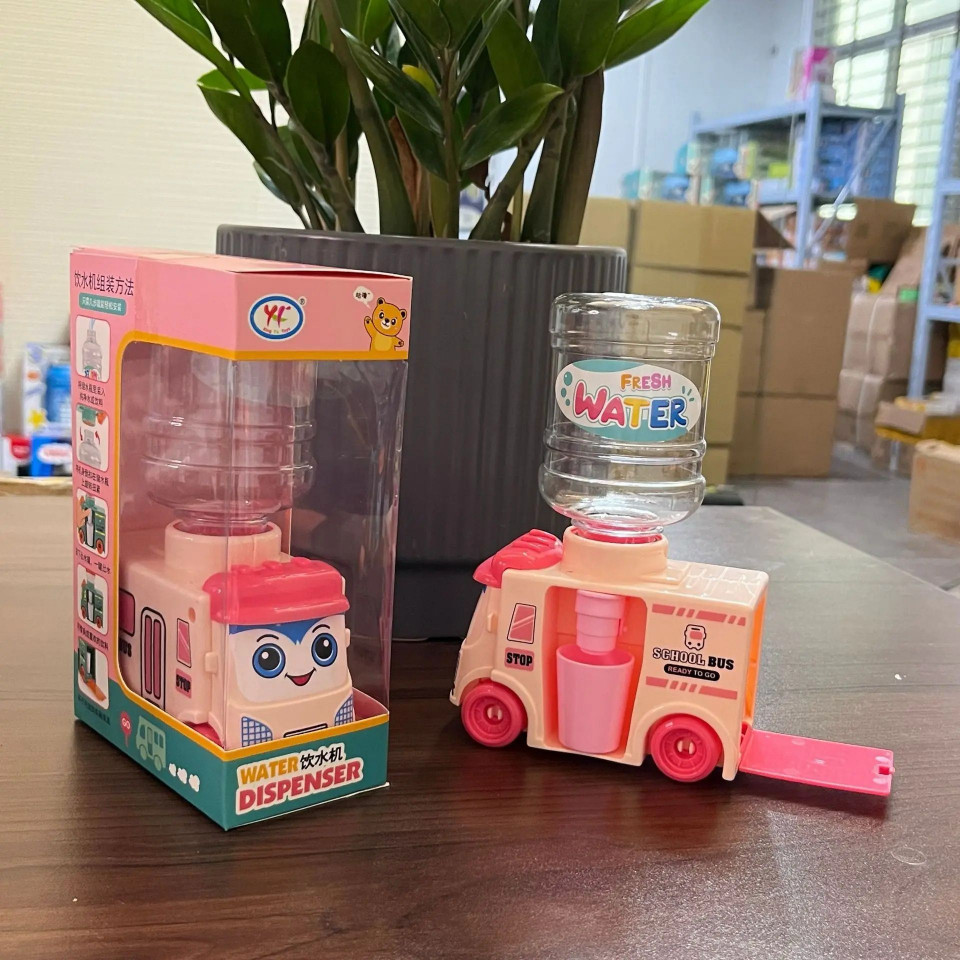 Mini distribuitor de apa pentru copii