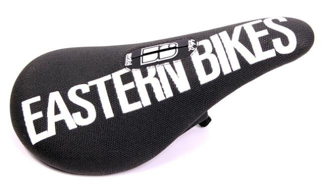 Sa Eastern Slider Pivotal Letter alb