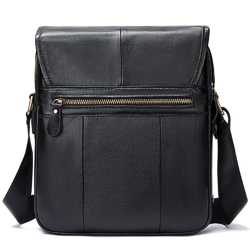 Geanta messenger barbati din piele naturala neagra Jacob