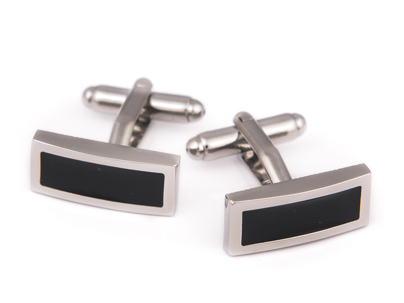 Butoni argintii dreptunghiulari cu piatra neagra