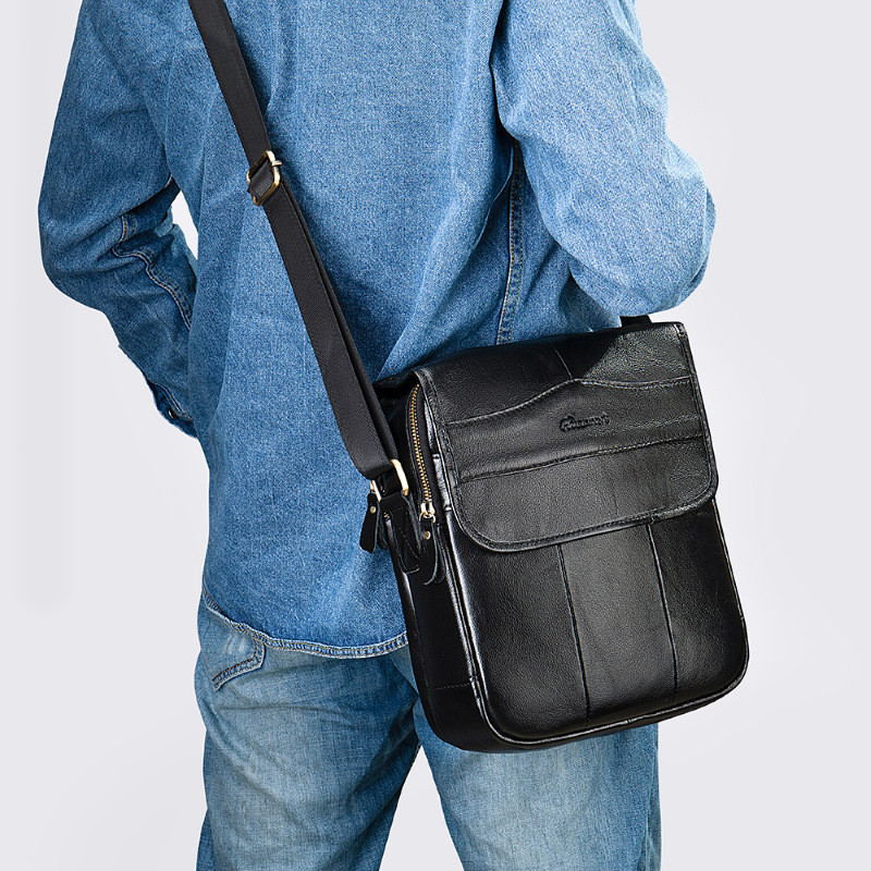 Geanta messenger barbati din piele naturala neagra Jacob