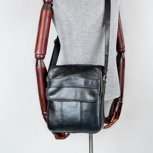 Geanta messenger barbati din piele naturala neagra Jacob