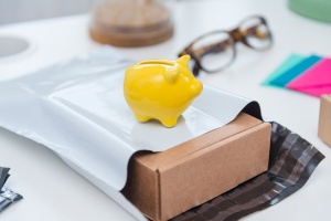 Pungi de curierat 350x450+50 mm 250 buc/ pachet