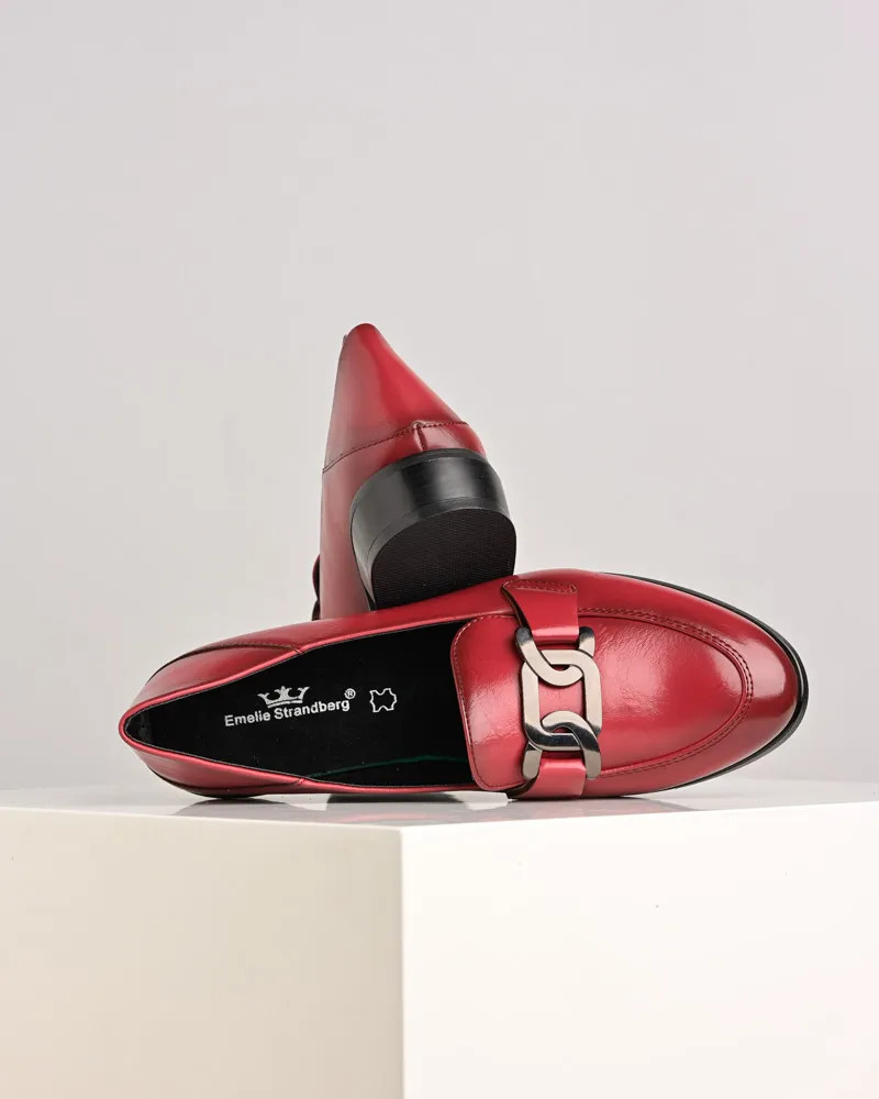 Ženske cipele na malu petu C2345 crvene