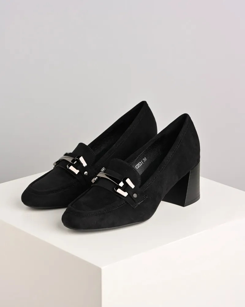 Ženske cipele na štiklu C2531 crne