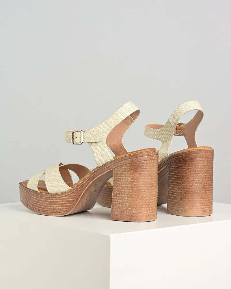 Ženske sandale na platformu S2903 bele