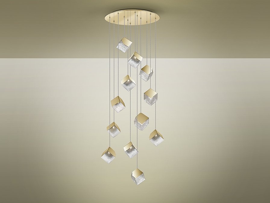 Lustra suspendata casa scarii design decorativ Priscila aurie ...