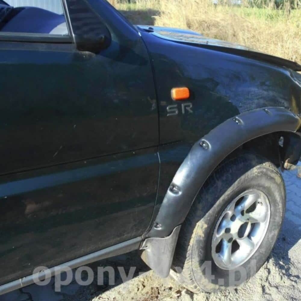 Overfendere Nissan Terrano II R20 / Ford Maverick 1993 - 2007 3D 9cm