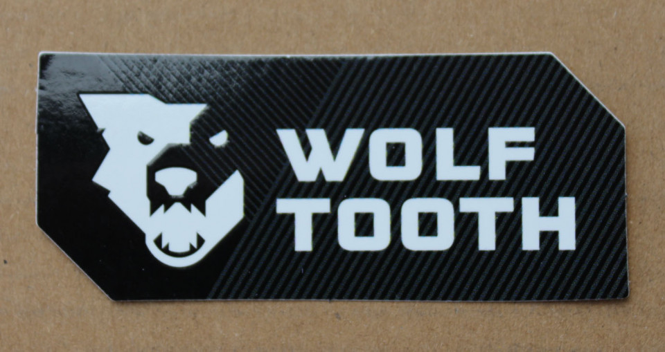 Wolf Tooth 77/32mm sticker - invert 2