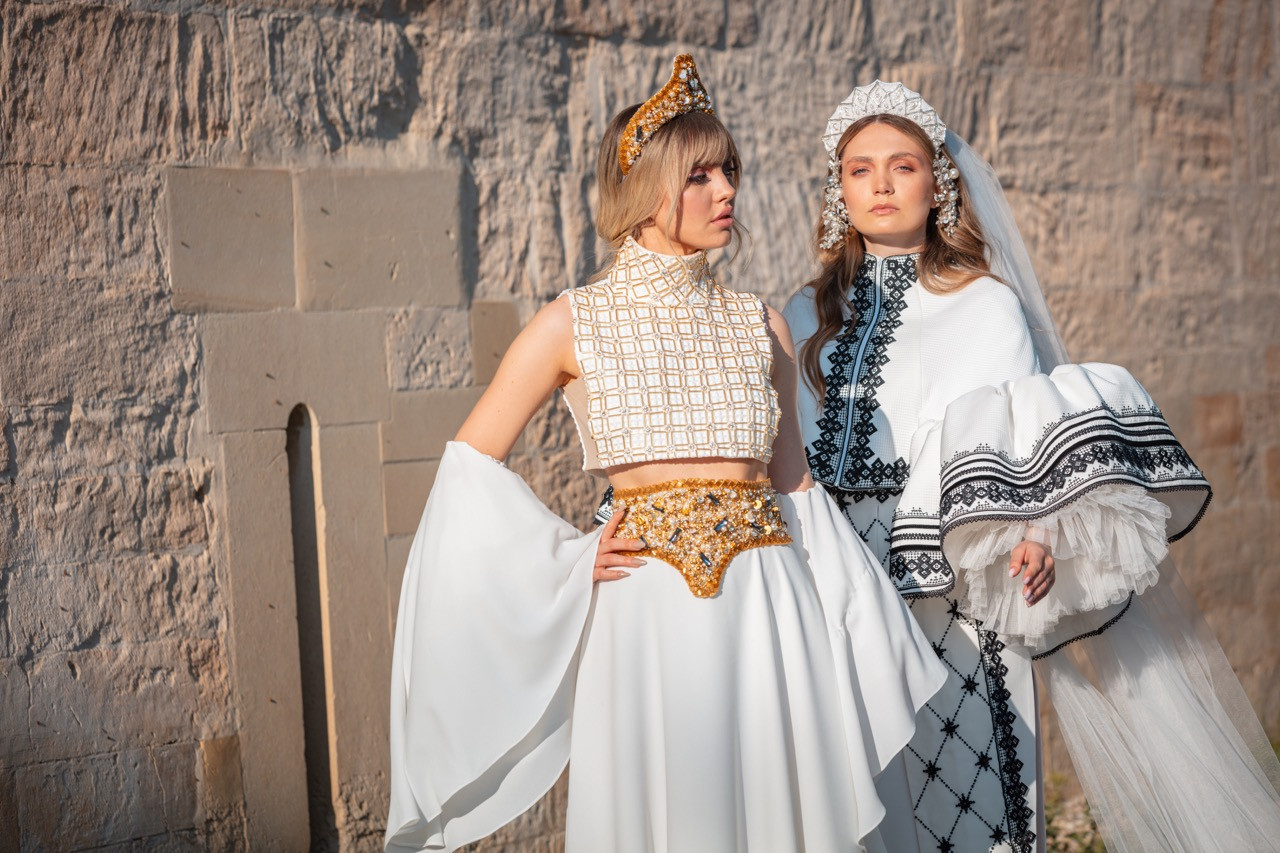 Zestal - Ținute inedite, inspirate din trecut, create pentru viitor