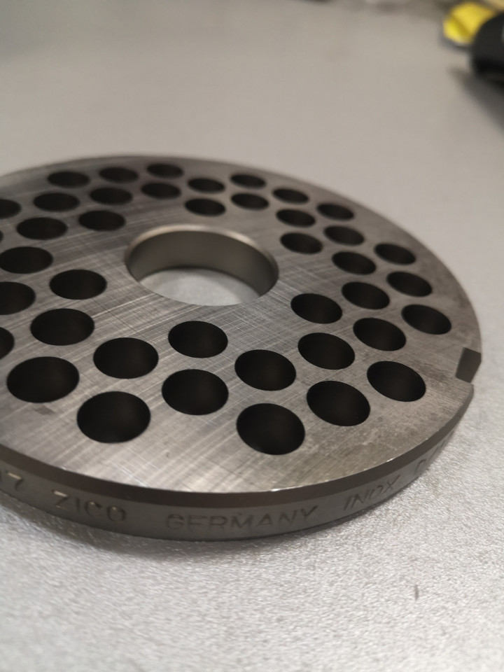 Rešetka Zico Inox za profesionalne mašine za mlevenje mesa E130/13 mm