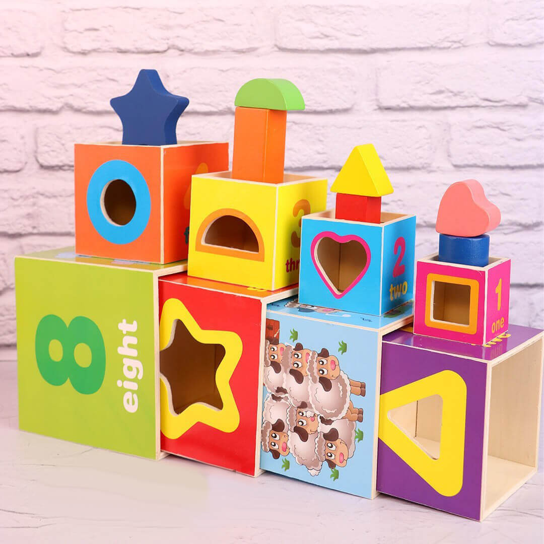 Turn Montessori 8 cuburi din lemn, cifre, animele si forme geometrice