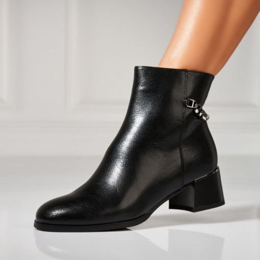 Botine dama Imblanite Negre din Piele Ecologica Zorika A7579 - Reverse.ro