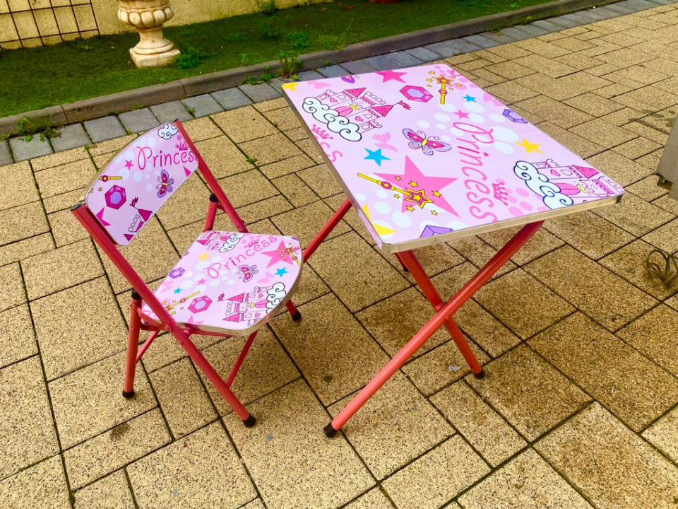 Set masuta pliabila copii + scaunel roz