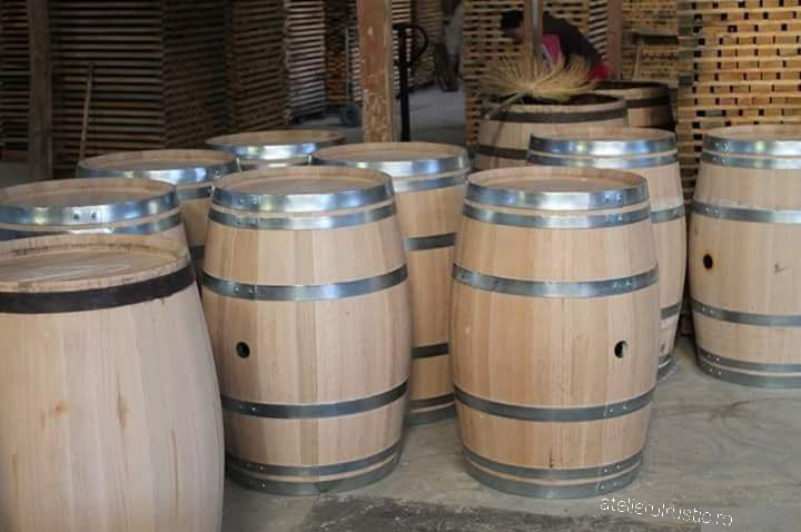 Butoi lemn 200 litri