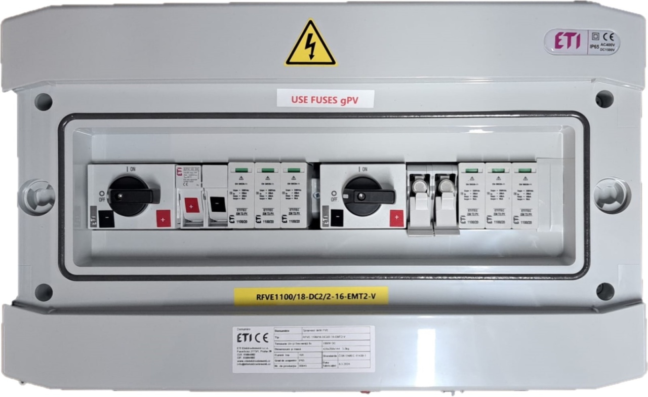 Tablou DC complet echipat pentru sistem fotovoltaic cu 2 stringuri