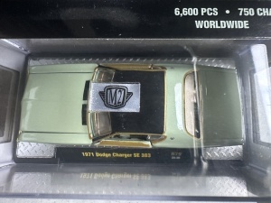 1:64 1971 Dodge Charger SE 383 CHASE