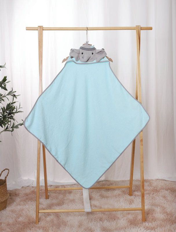 Prosop bebe cu gluga, bumbac fin si absorbant, animalut brodat pe ...