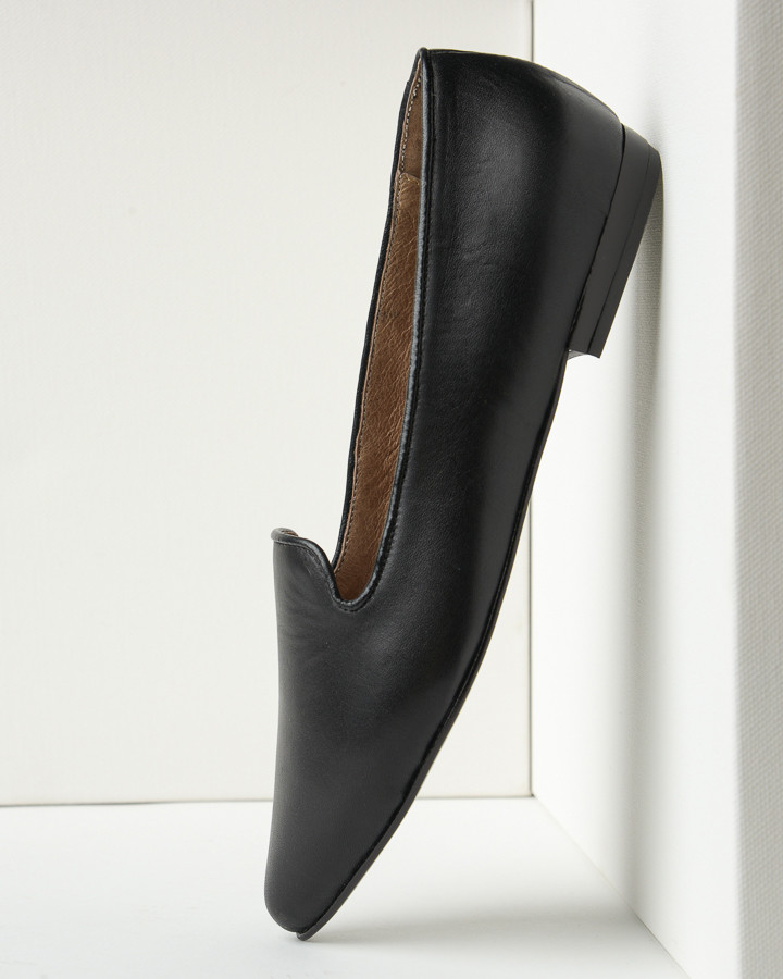 Kožne ženske ravne cipele B18 crne