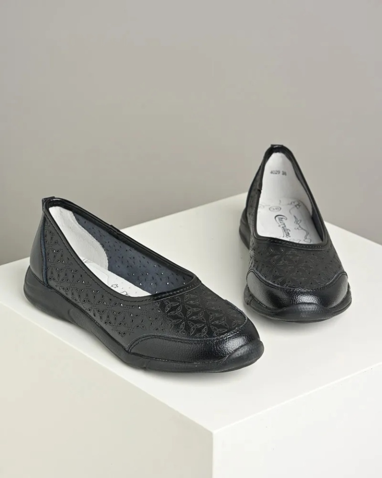 Kožne ženske baletanke 4029 crne