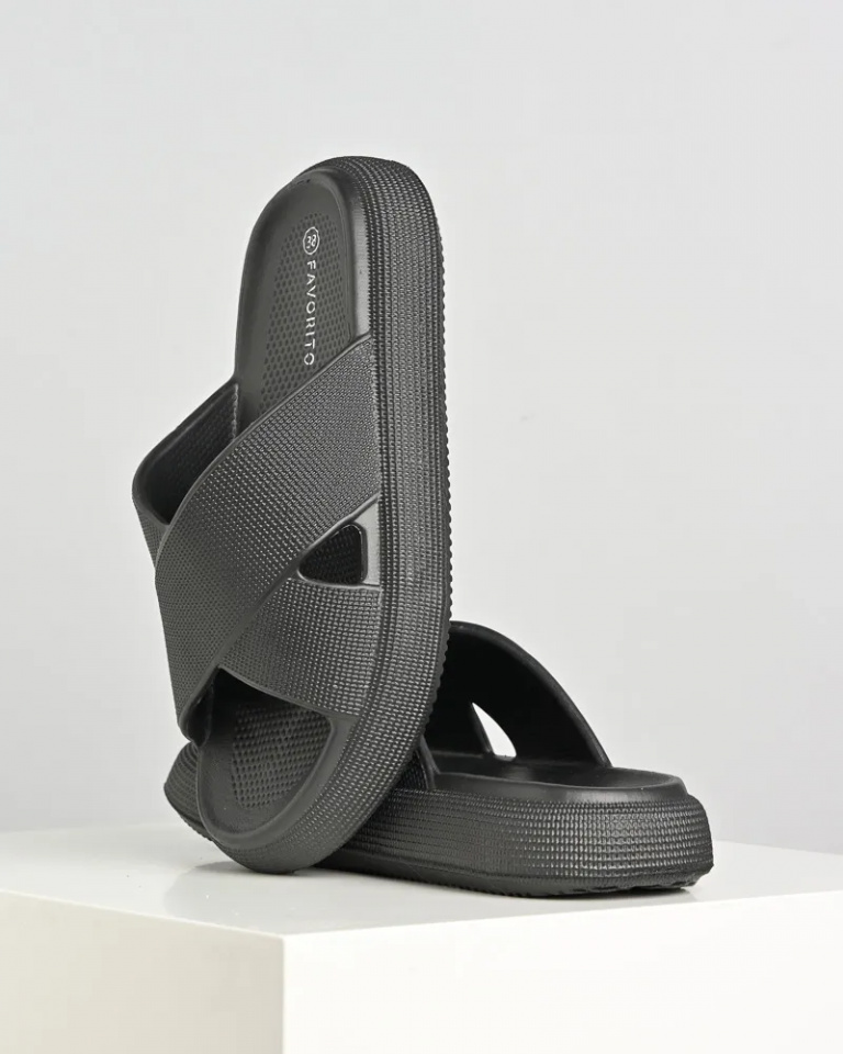 Gumene ženske papuče LP802400 crne