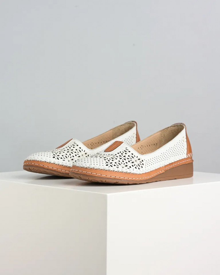 Kožne ženske cipele 04124-1 bele