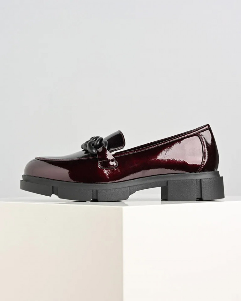 Ženske cipele na debelom đonu C2470 bordo lakovane