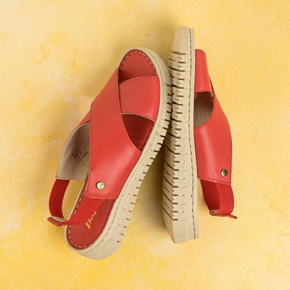 Kožne ženske sandale 341015 crvene