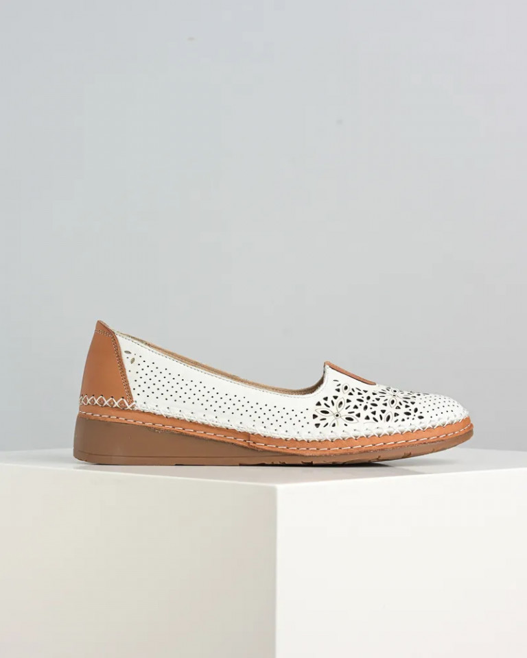 Kožne ženske cipele 04124-1 bele