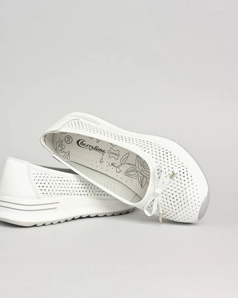 Kožne ženske baletanke na debelom đonu 4135 bele