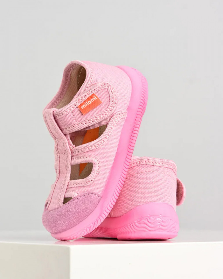 Patofnice sa anatomskim uloškom 202 svetlo roze sa pink đonom